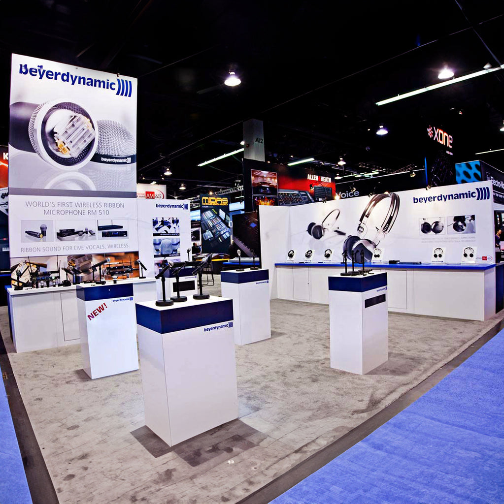 Custom Booths – Blitz Sign & Displays