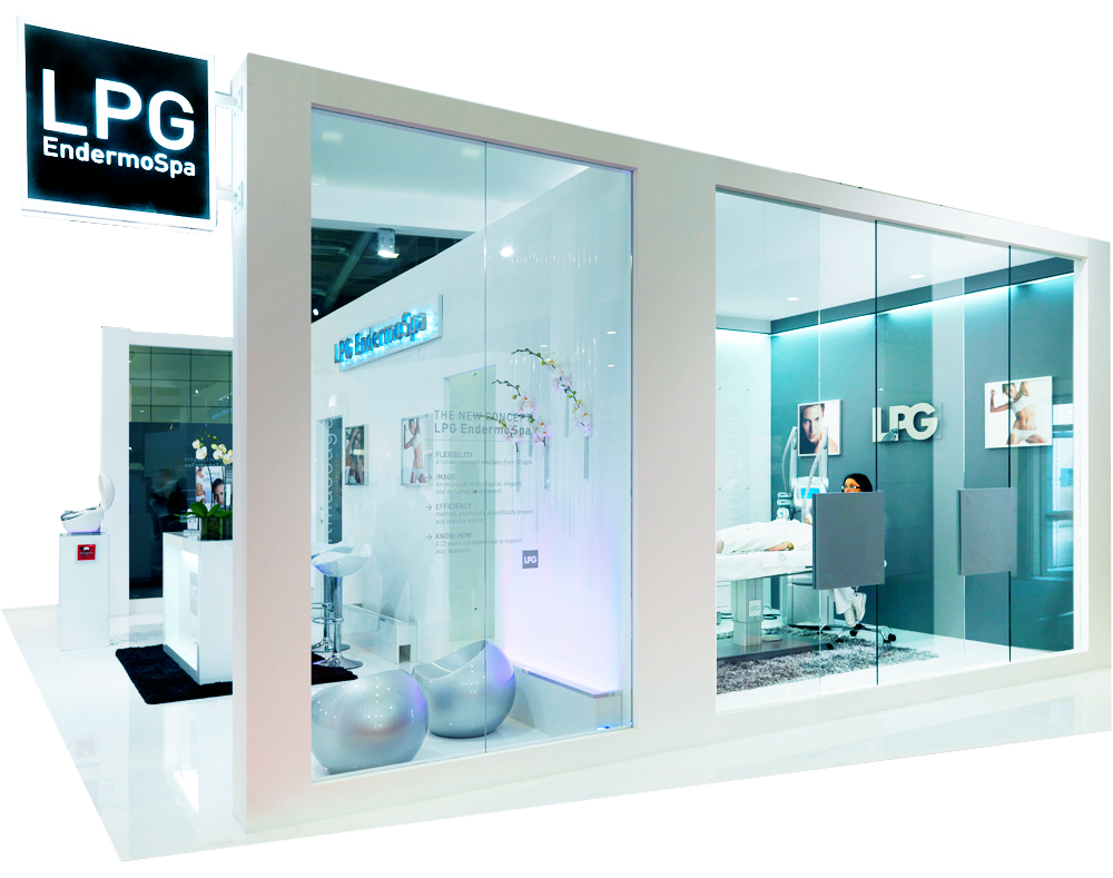 Custom Booths – Blitz Sign & Displays