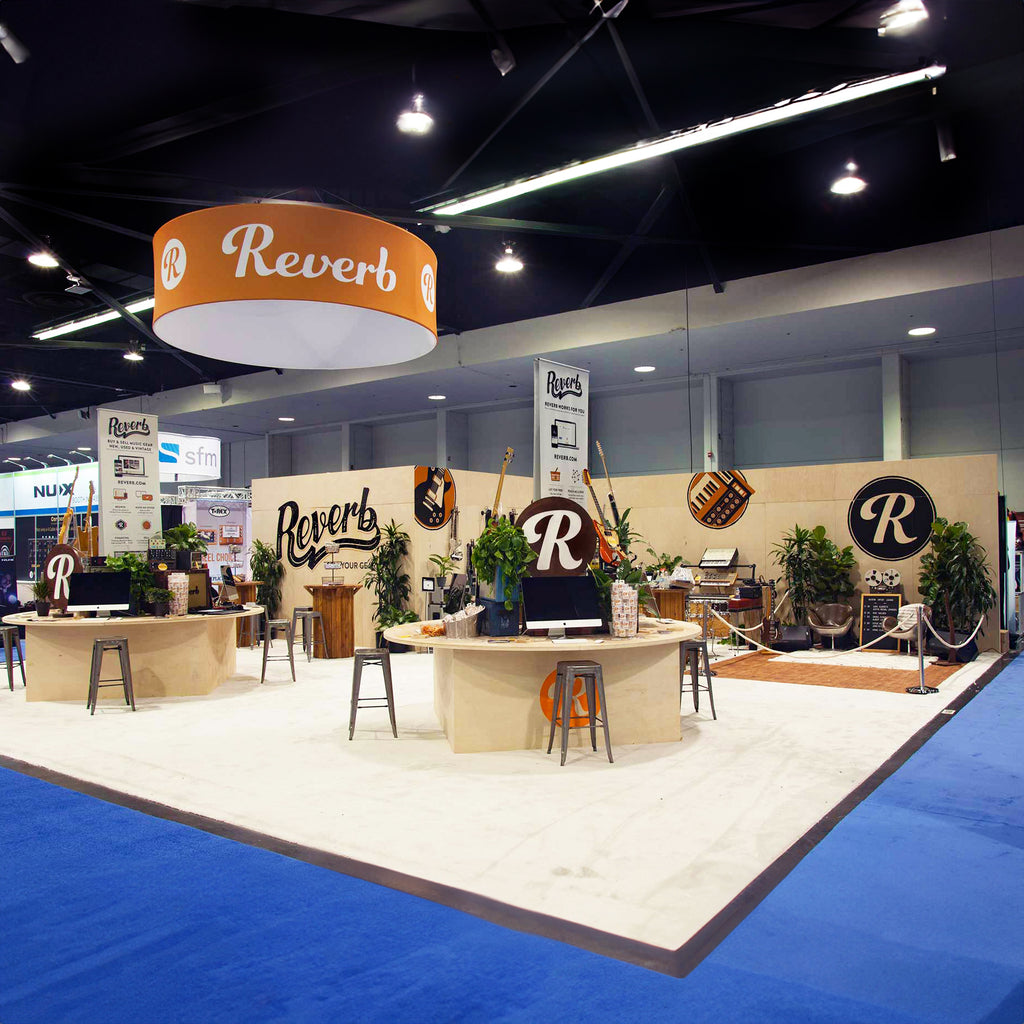 Custom Booths – Blitz Sign & Displays